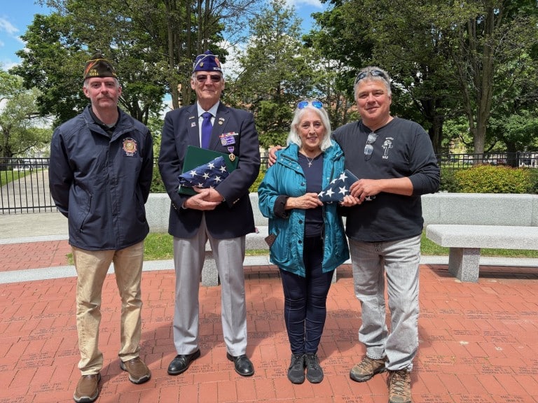 VFW auxiliary in Waltham launches a flag-exchange program – Waltham Times