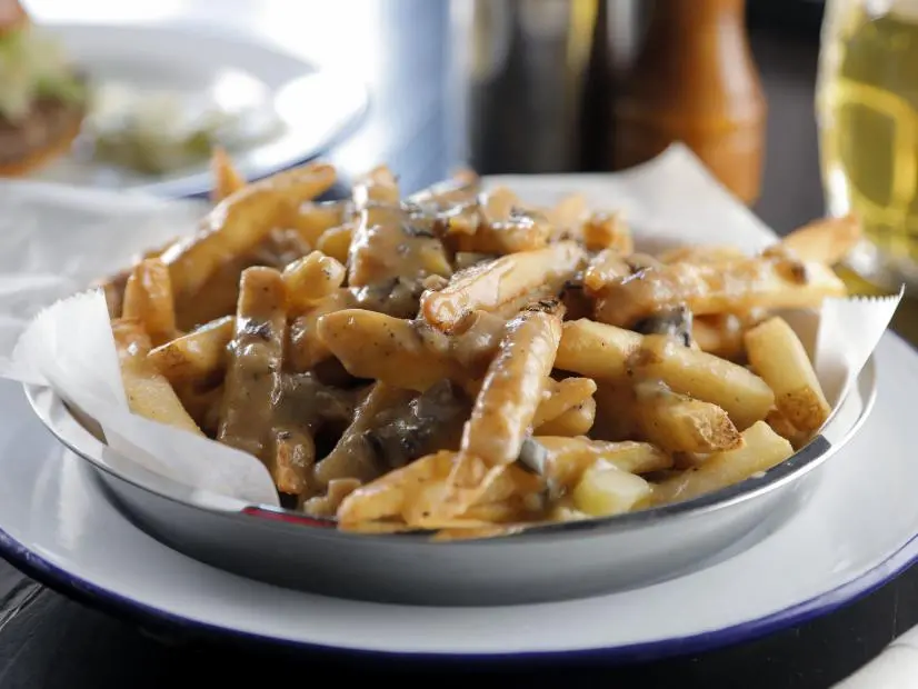 Deep Ellum to be featured on Food Network this Friday – Waltham Times