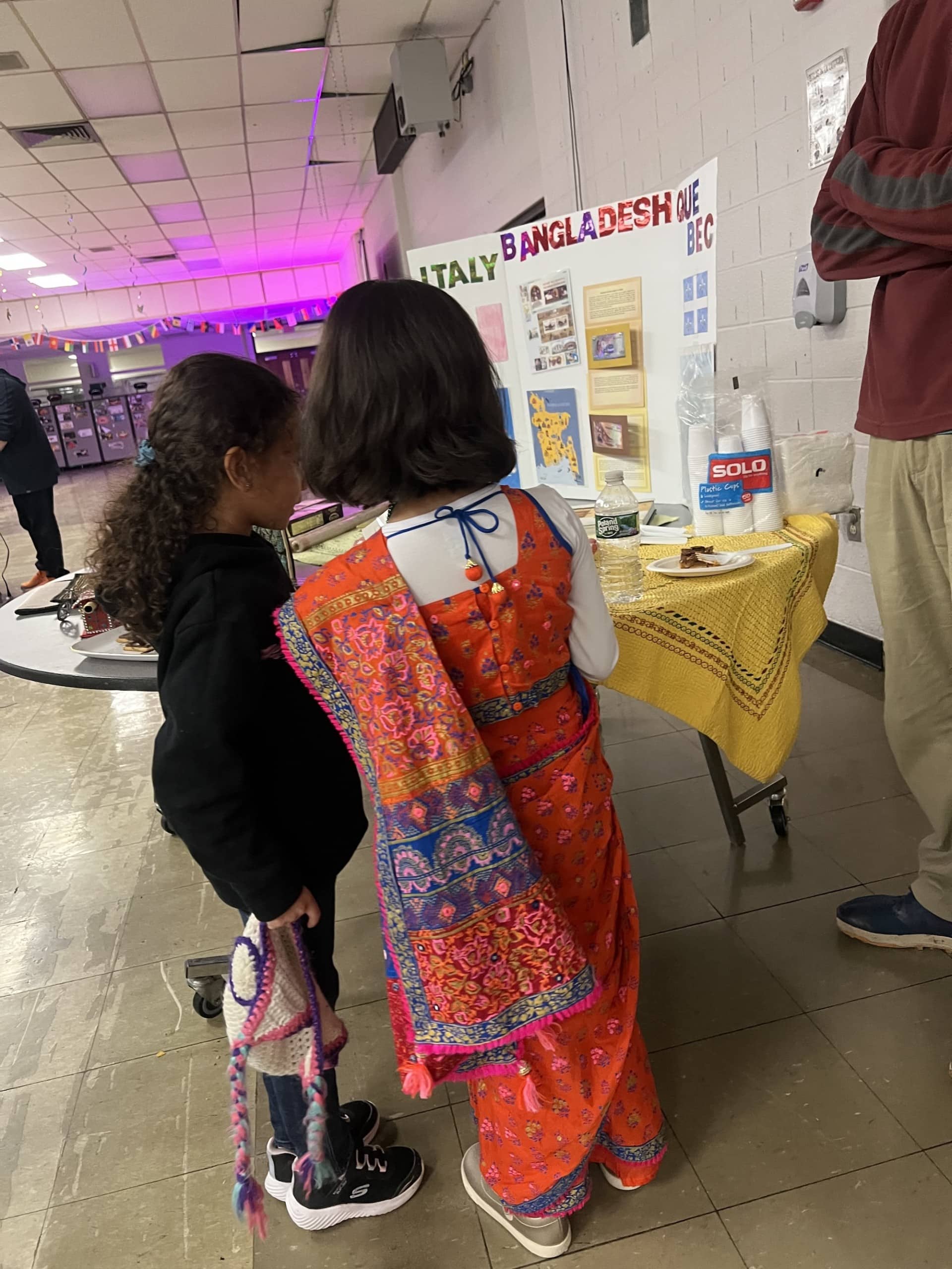 Dual Language School celebrates Family Heritage Night – Waltham Times