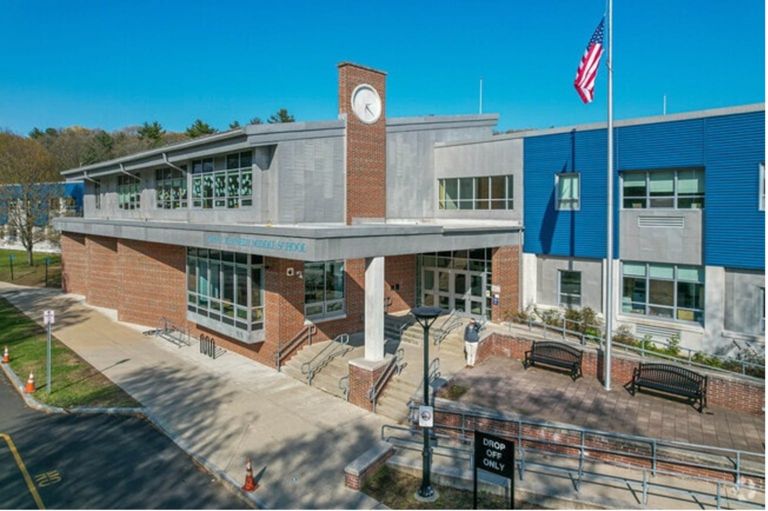 Belmont Middle School basketball coach saves Waltham coach during ...
